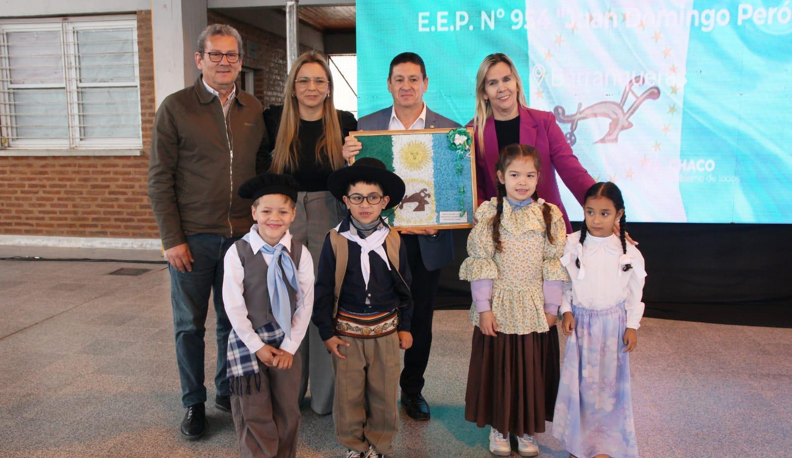 La Provincia celebró el "Día de la Bandera del Chaco" en la EEP 954 de ...